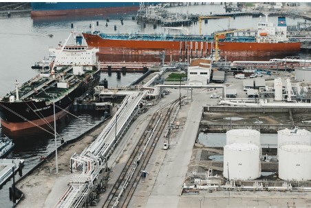 Neste expands availability of sustainable aviation fuel | Tanks and ...